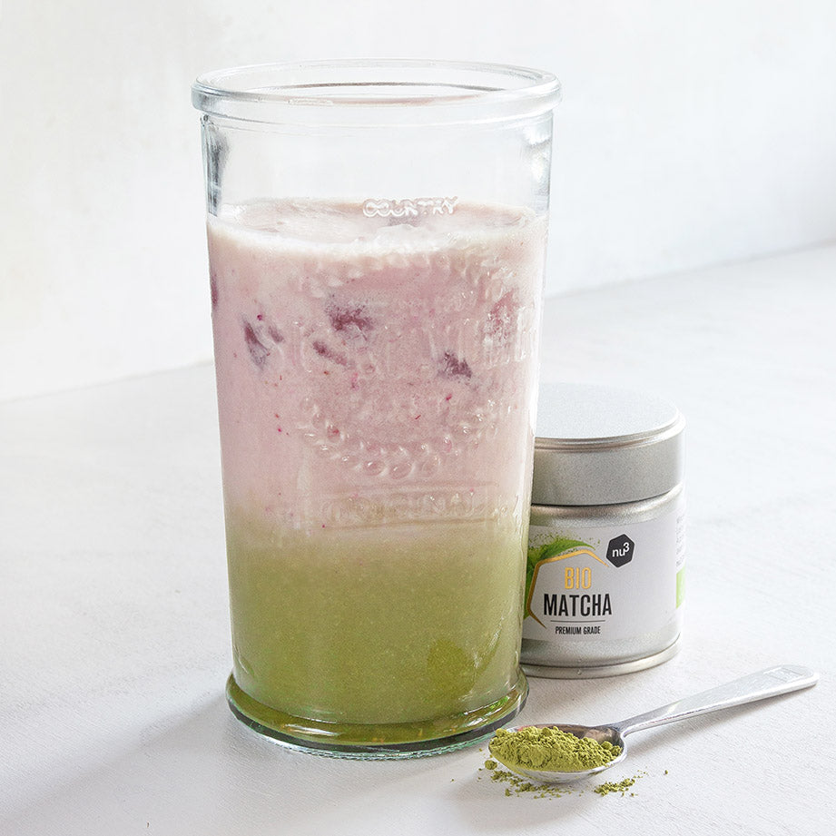 Smoothie matcha & fraise pour le petit déjeuner | nu3Kitchen